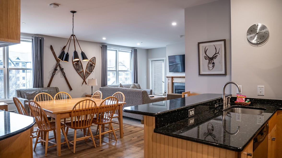 Hotels & Vacation Rentals | Long Trail House | Stratton Resort