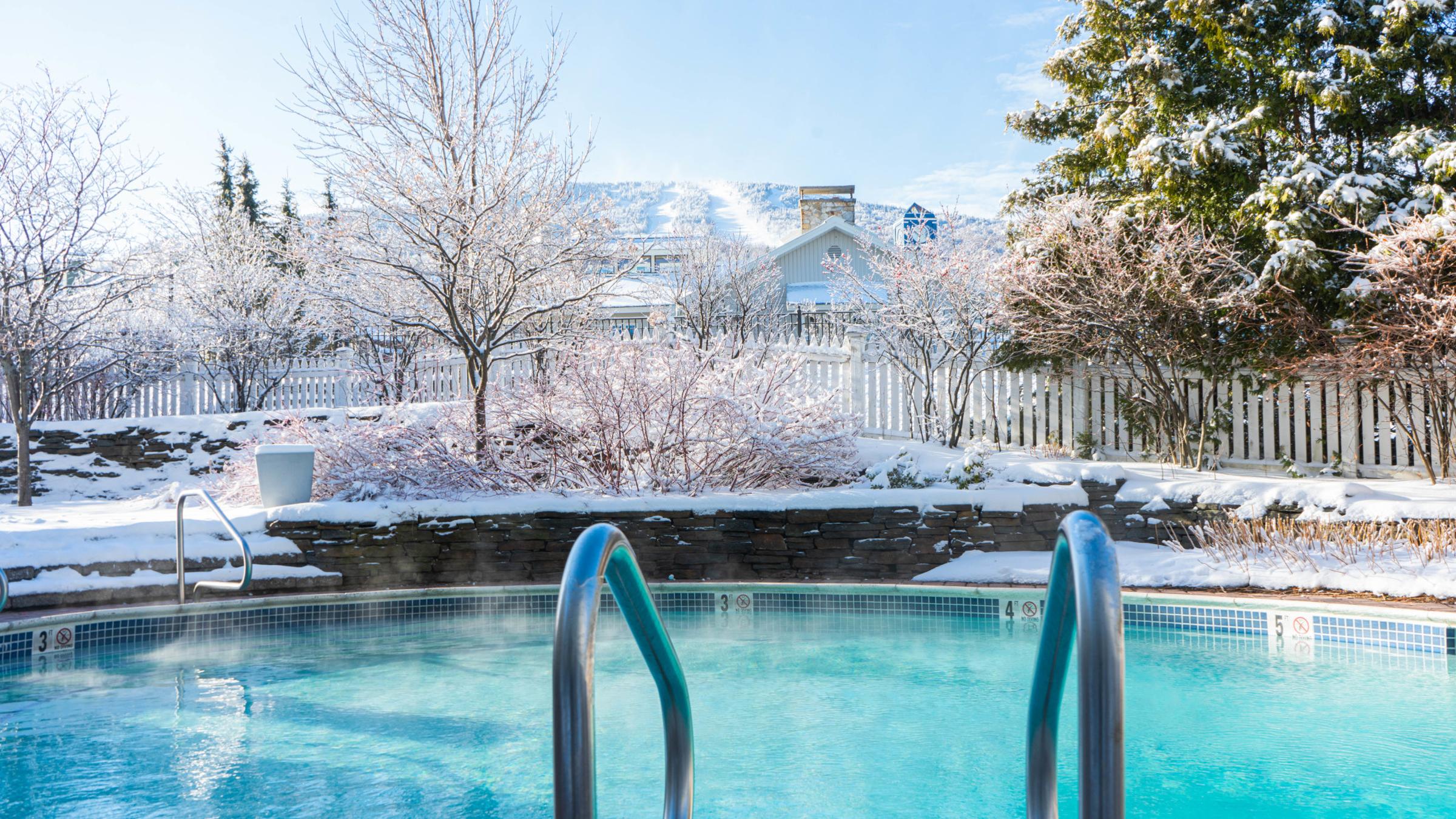 Hotels & Vacation Rentals | Long Trail House | Stratton Resort